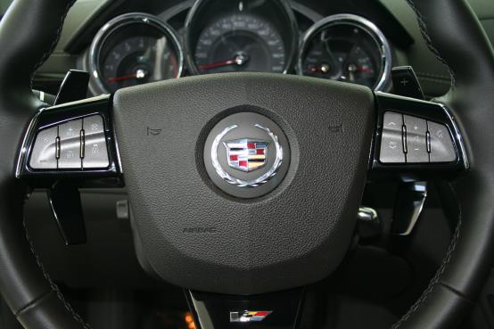 Cadillac-Paddle-Shifters